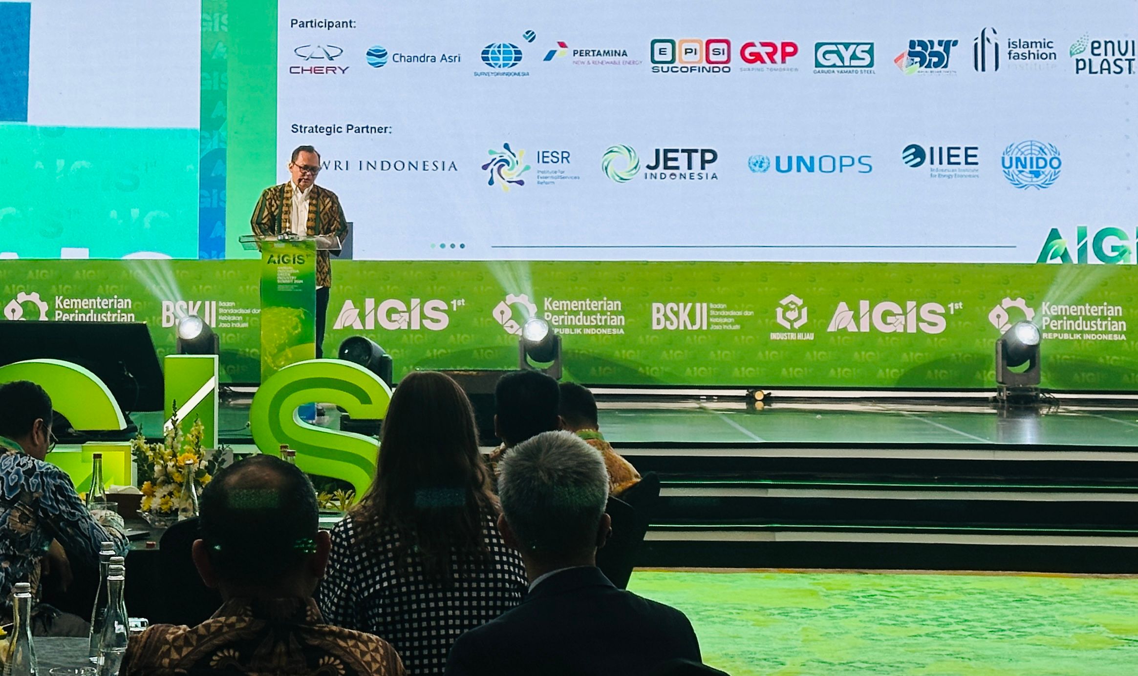 A High-Level Commitment to Decarbonising Indonesia's Industrial Sector ...